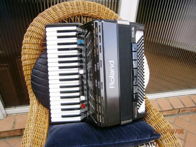 Acordeon Digital Roland 120 FR-3s Grey 64 Vozes Preto (MIDI) 8,30 kg ...