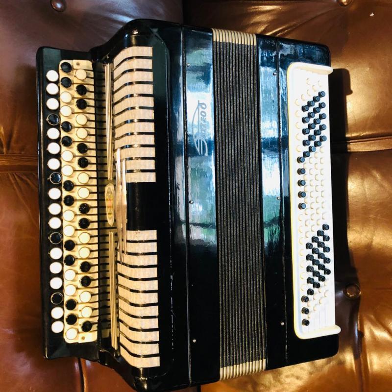 Acordeon Cromático ETUD 100x55 Bayan Russian B Griff 2ª Voz Preto = R ...